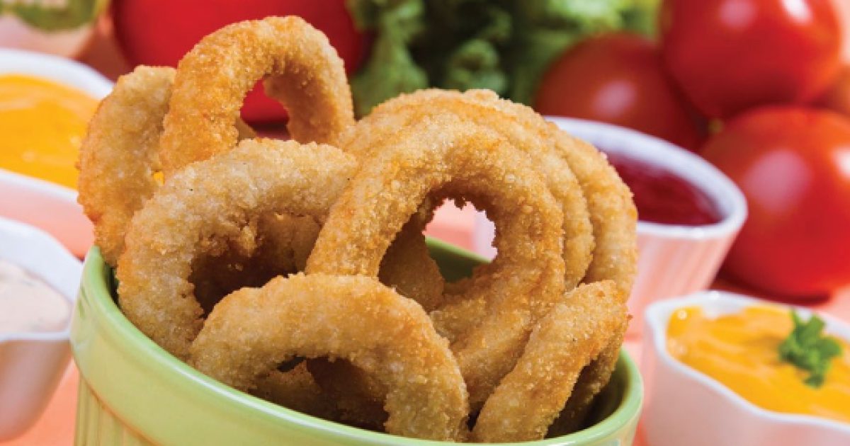 Deliciosos aros de pollo hechos en casa