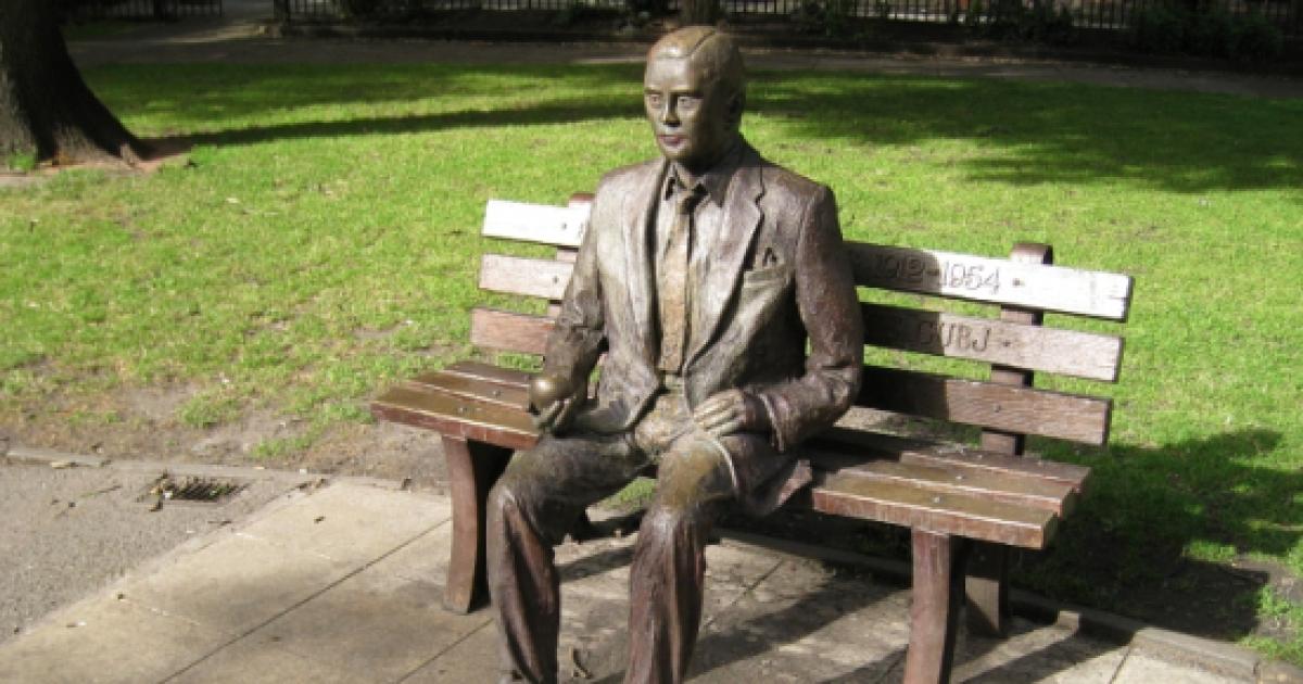 64 años de la muerte del padre de la computación Alan Turing (Reseña)