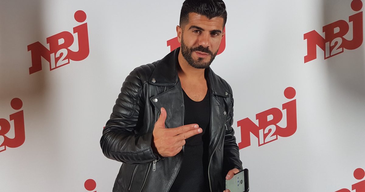 Thomas (Les Anges 10) très proche de Maéva Ghennam des Marseillais