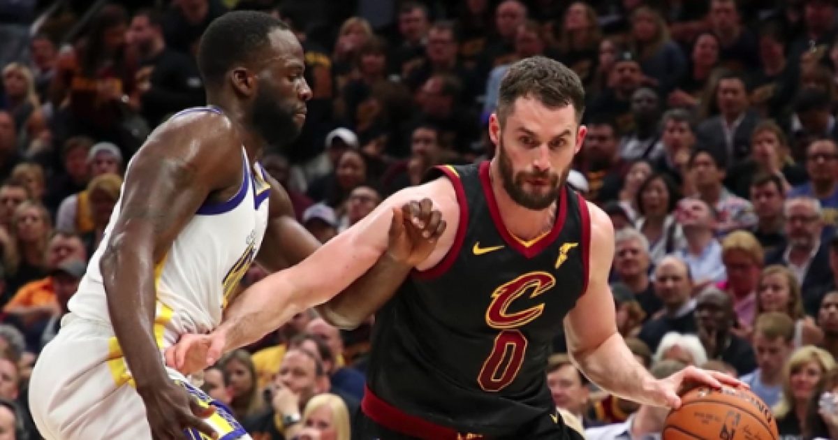 Cleveland Cavs Rumors: Kevin Love staying put for now, Kyle Korver may ...