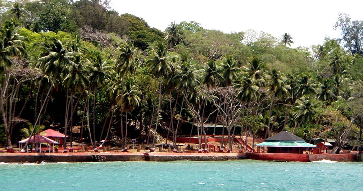 5 abandoned islands with incredible histories