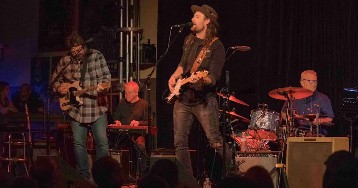 Country music: Interview with singer Stephan Hogan