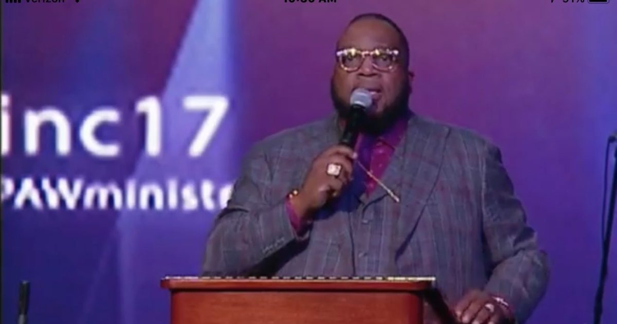 Bishop Marvin Sapp turns the reigns of his church over to Rory Marshall