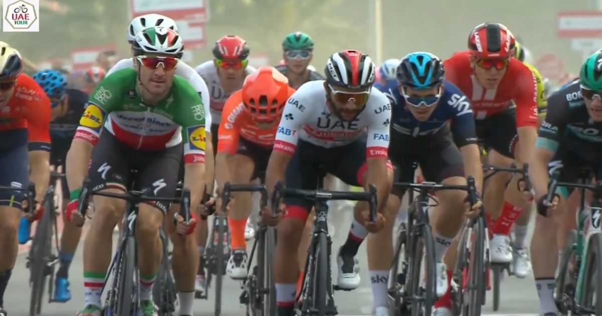 UAE Tour: fotofinish a quattro, ma vince Elia Viviani