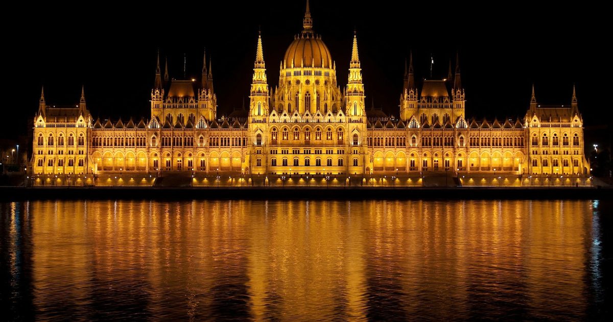 5 top tourist spots to visit this year