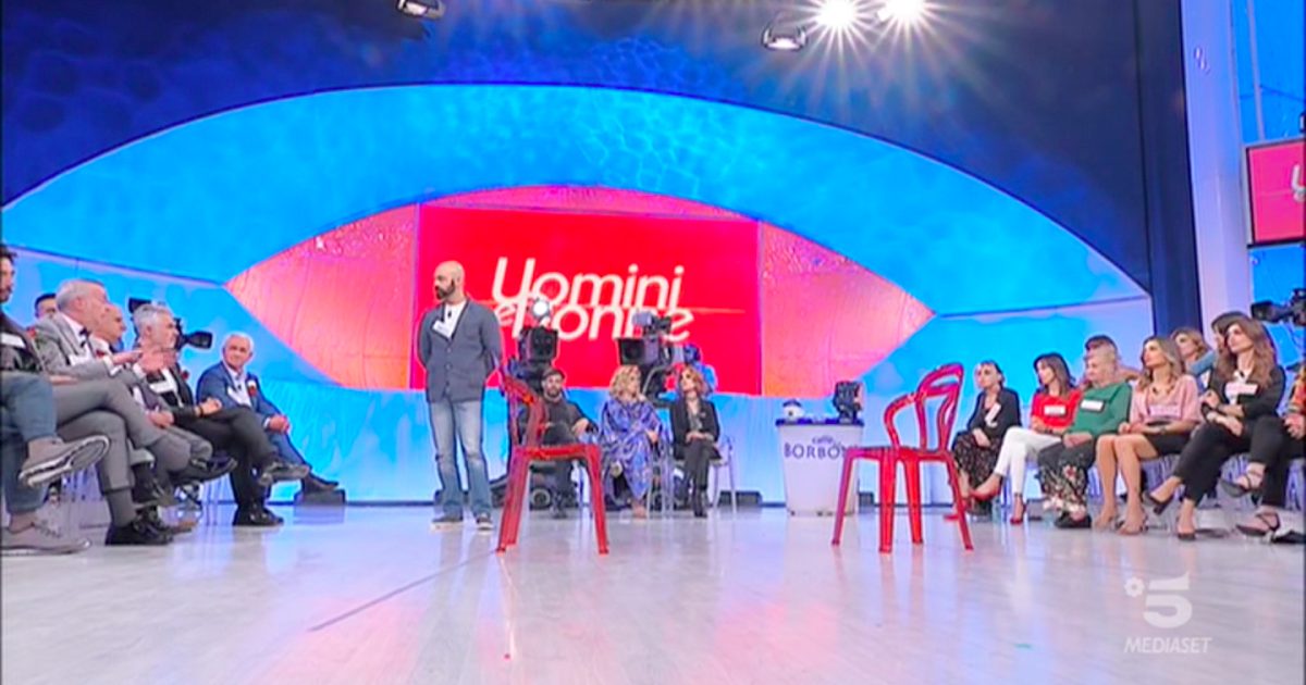 Uomini e Donne: Fabrizio Cilli inganna Gemma Galgani, lui lascia il ...