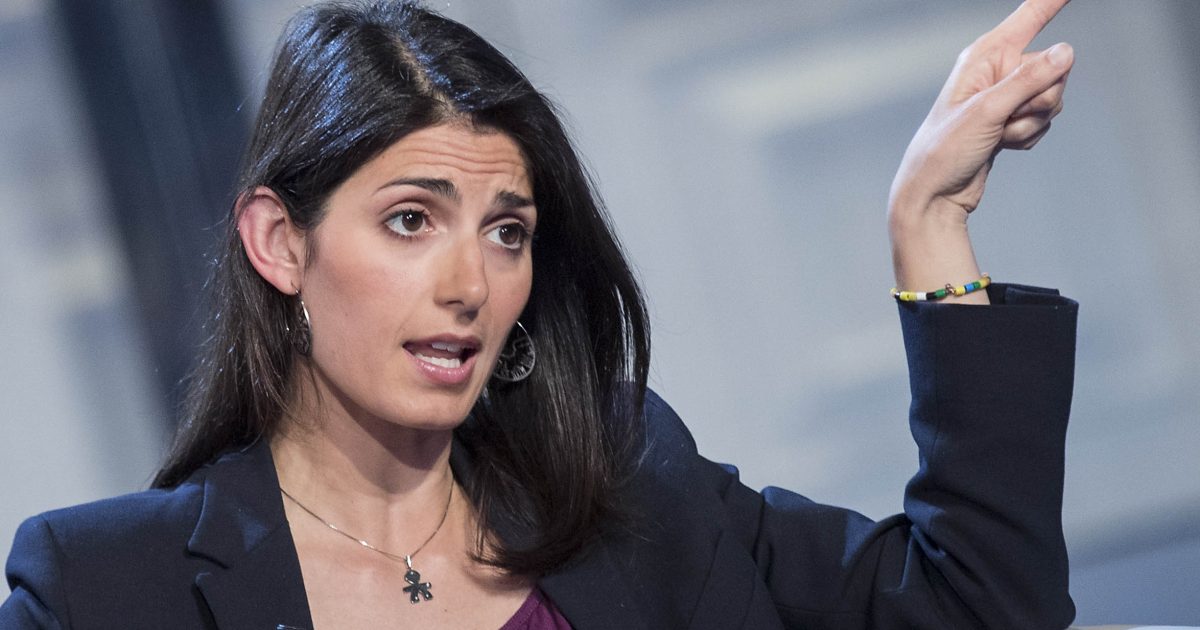 Virginia Raggi attacca il Decreto Sicurezza Bis: 'Non si lascia ...