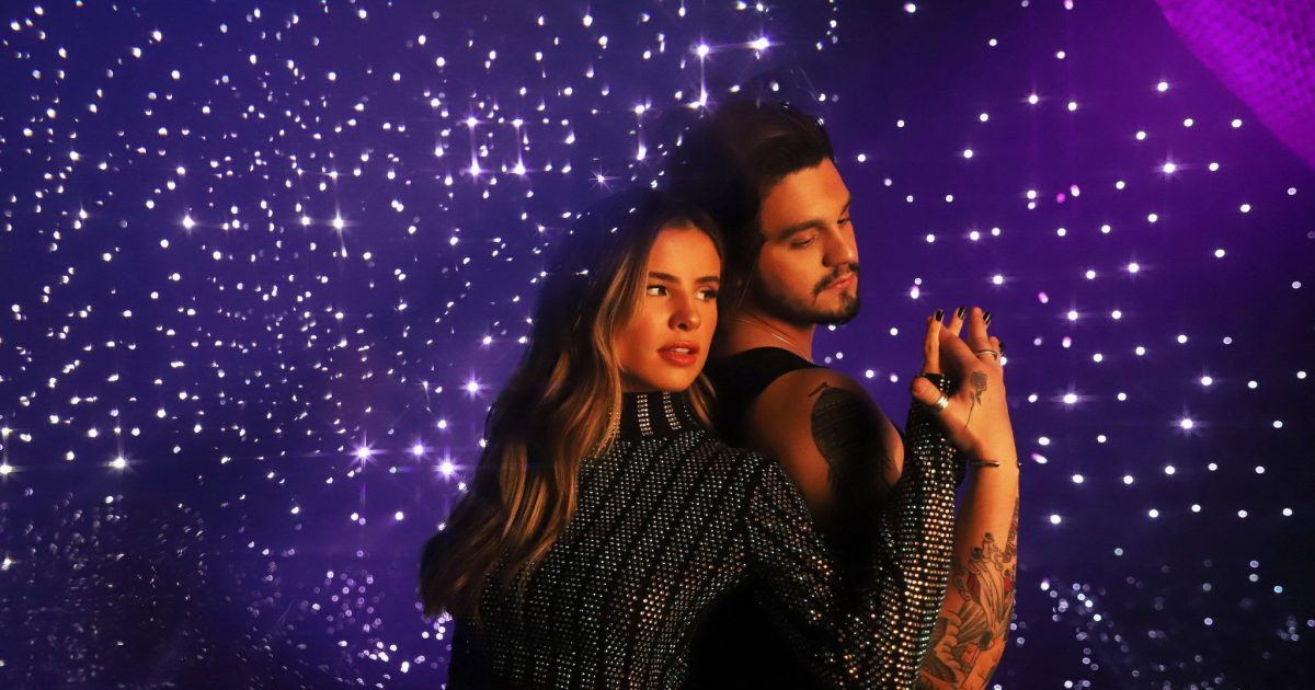 5 curiosidades sobre a cantora Giulia Be