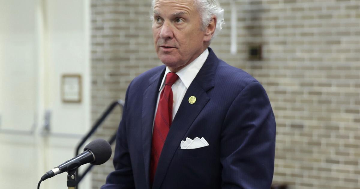 South Carolina Governor Henry McMaster tests positive for COVID-19