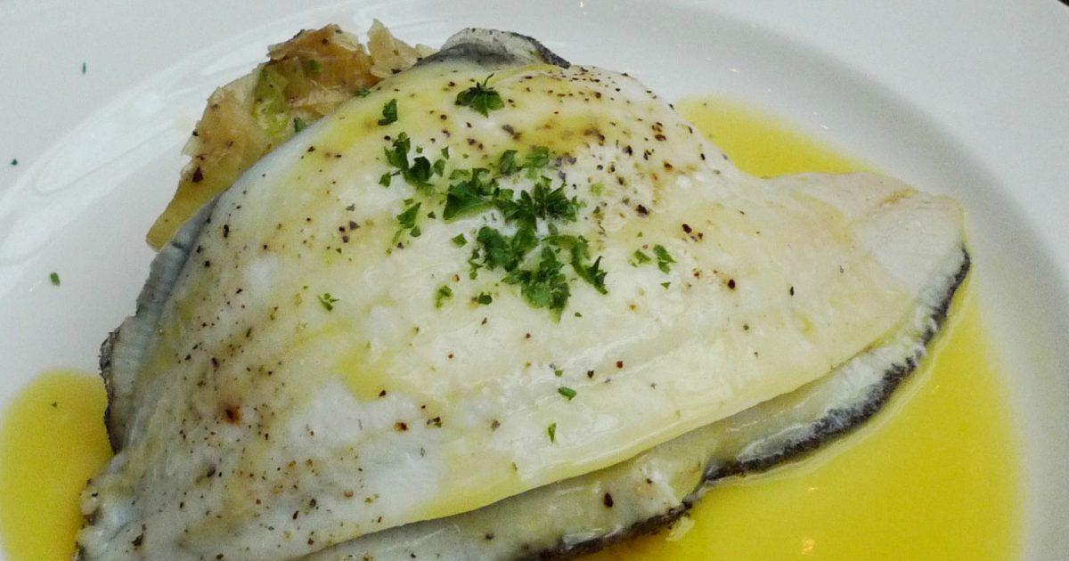 Sogliole con salsa al limone, un piatto ideale per ogni occasione