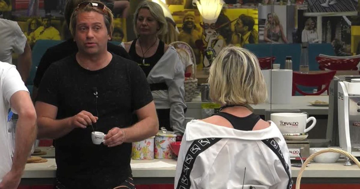 GF Vip, Patrick Ray Pugliese si difende con Licia: 'Nessuna spinta ad ...