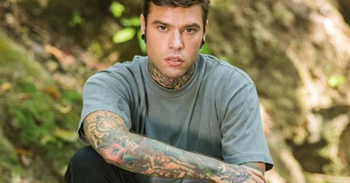 Fedez contro Codacons: 'Lanciano raccolta fondi per il Covid19, ma ...