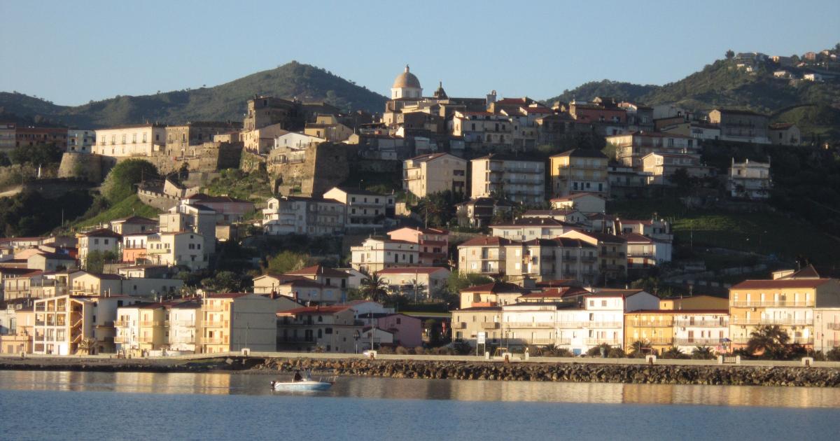Cariati, una cittadella medievale sul mare calabro