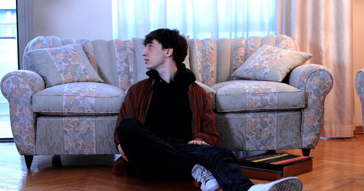 Neno presenta il nuovo singolo e racconta: 'Per la finale di Amici non ...