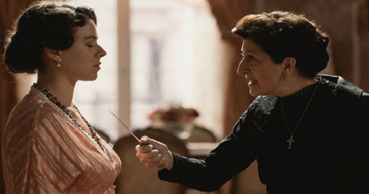 Una Vita, trame Spagna: Ursula in preda alle allucinazioni confonde ...