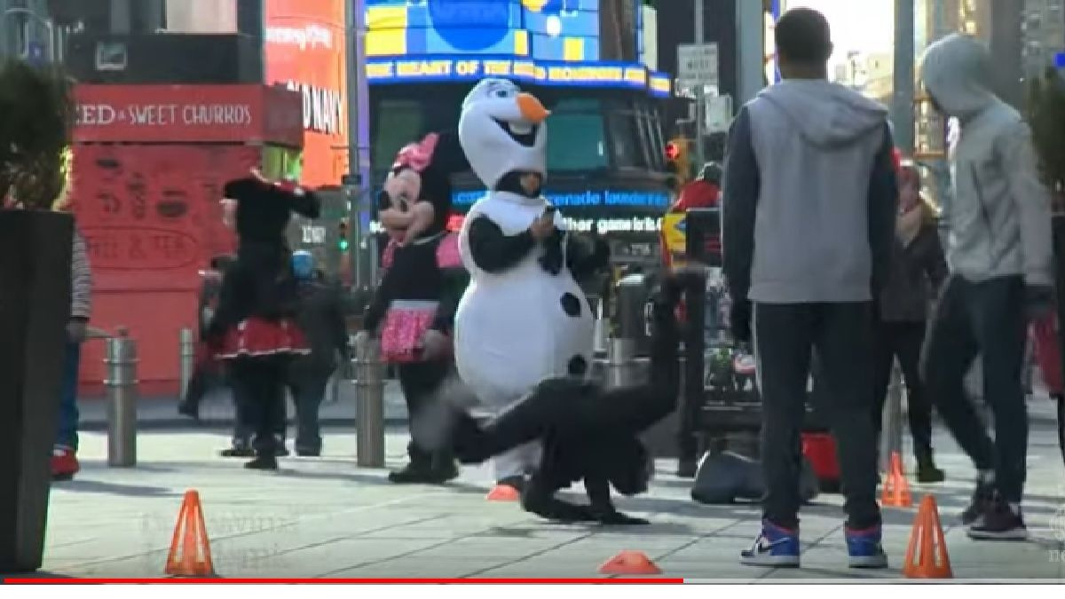 Broadway in New York hit by the curse of coronavirus, will remain ...