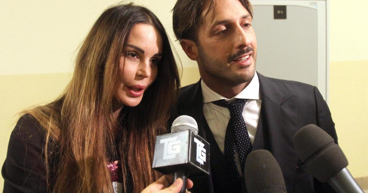 Carlos Corona chiede scusa su IG: 'Mi spiace, non volevo'