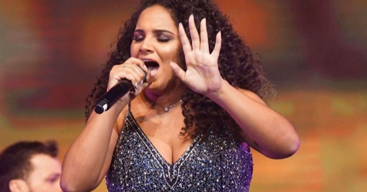 5 cantores que participarão da live Basta Acreditar, de Sarah Beatriz