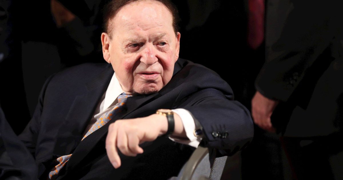Fallece Sheldon Adelson, el magnate que quiso construir Eurovegas en Madrid