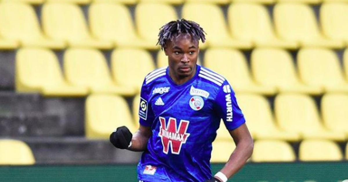 Strasbourg : Simakan sur le départ, Mitrovic aussi, le RCS peut trembler