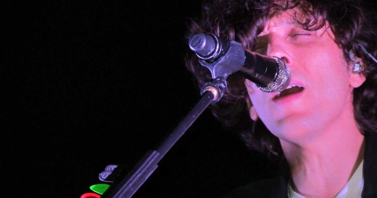 Ermal Meta annuncia il suo nuovo album, si chiama 'Tribù Urbana'