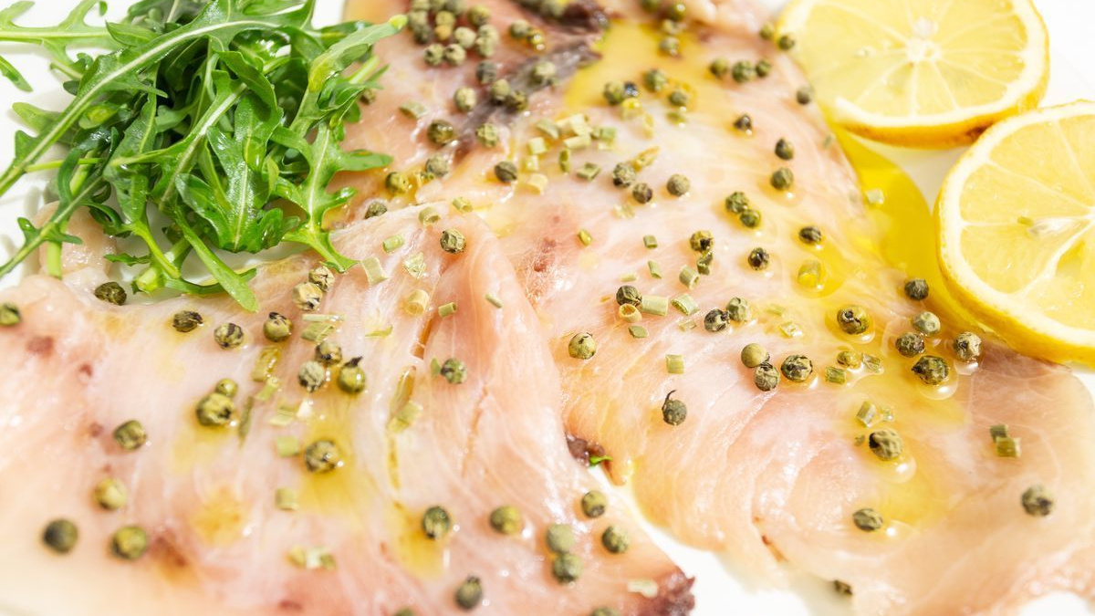 Carpaccio di pesce spada, una ricetta gustosa e veloce da preparare