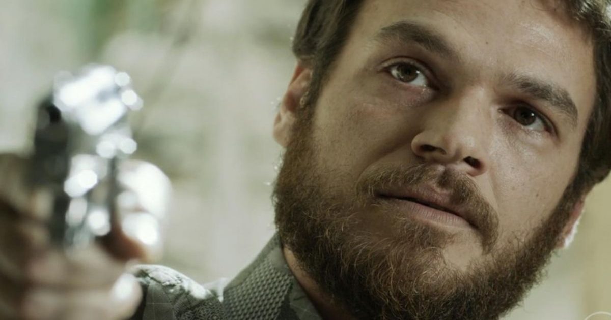 'A Força do Querer': Rubinho se exalta e despreza o filho