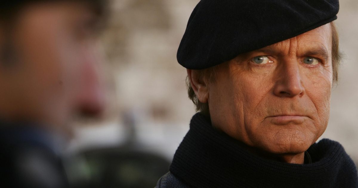 Anticipazioni Don Matteo 13, Terence Hill lascia la serie: al suo posto ...