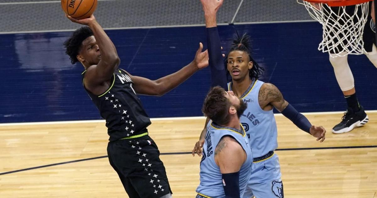 Nba: scontro di alto livello tra Ja Morant ed Edwards, Jokic stende New York