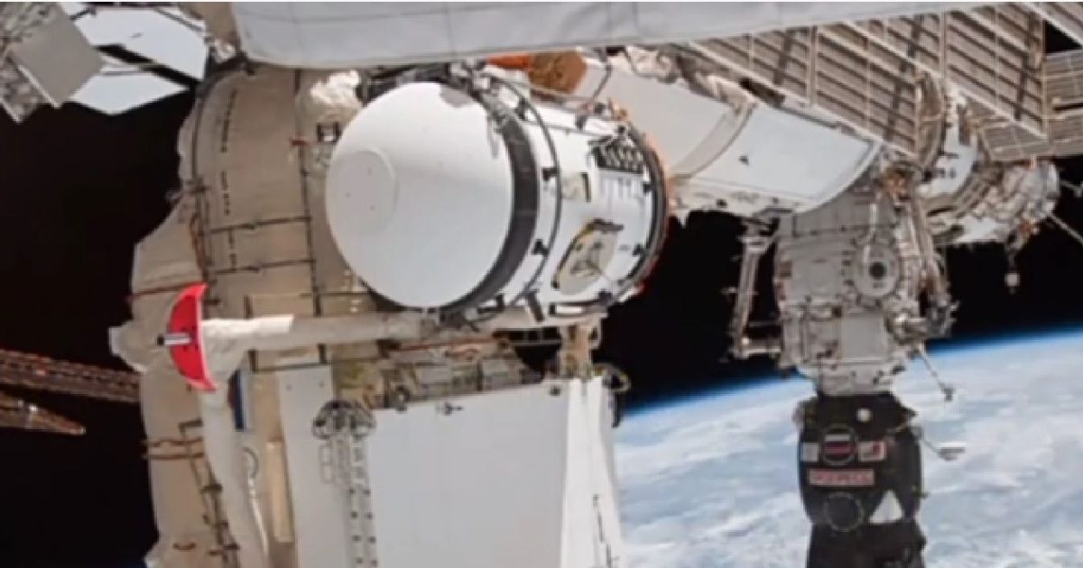 Space debris damage International Space Station robotic arm, Canadarm2