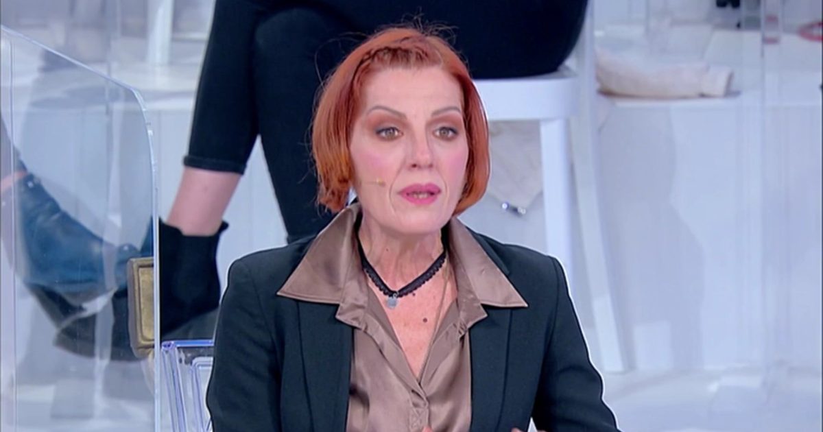 5 curiosità su Tinì Cansino: dagli esordi al Drive in a Uomini e Donne