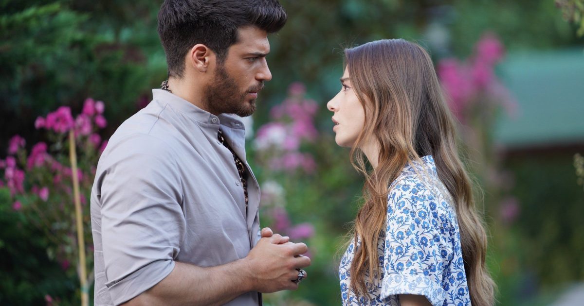 Mr Wrong, anticipazioni puntata del 20 luglio: Ozgur farà la proposta di matrimonio a Ezgi