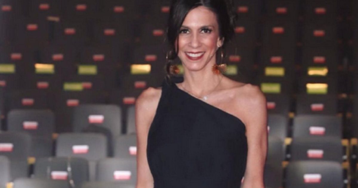 5 personalidades que felicitaram Sarah Oliveira por aniversário