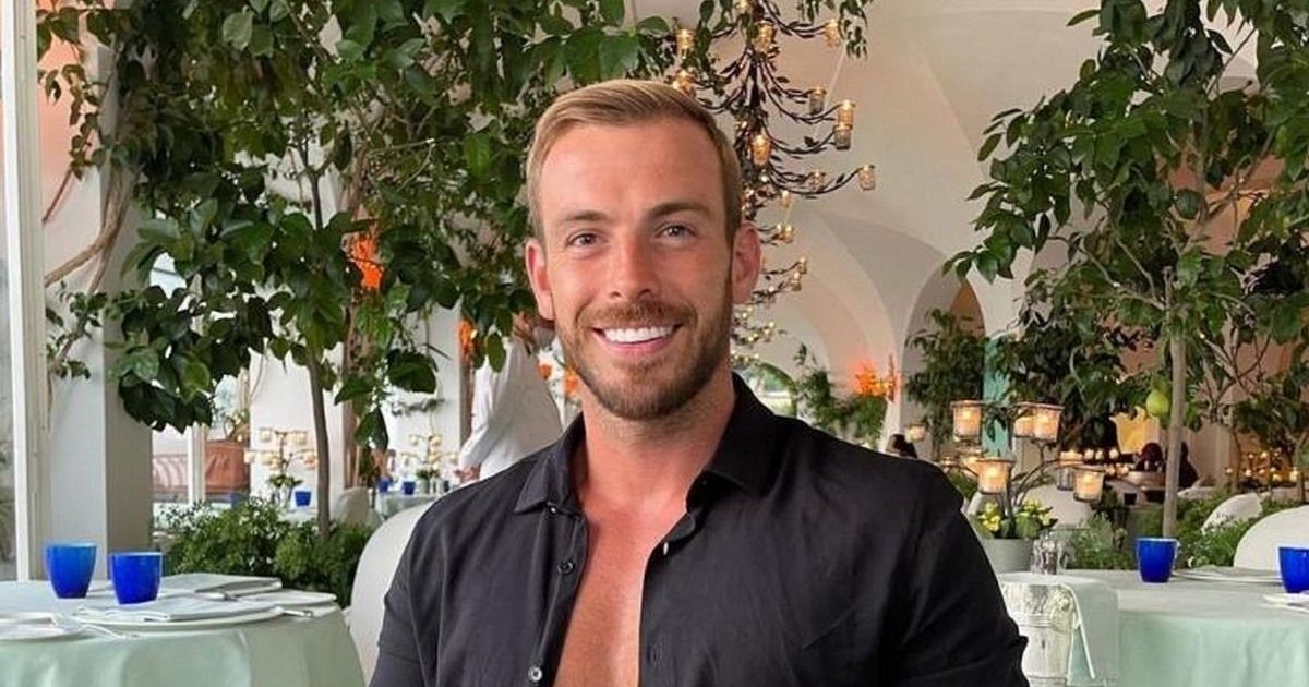 Julien Bert : il oublie Hilona avec une belle influenceuse