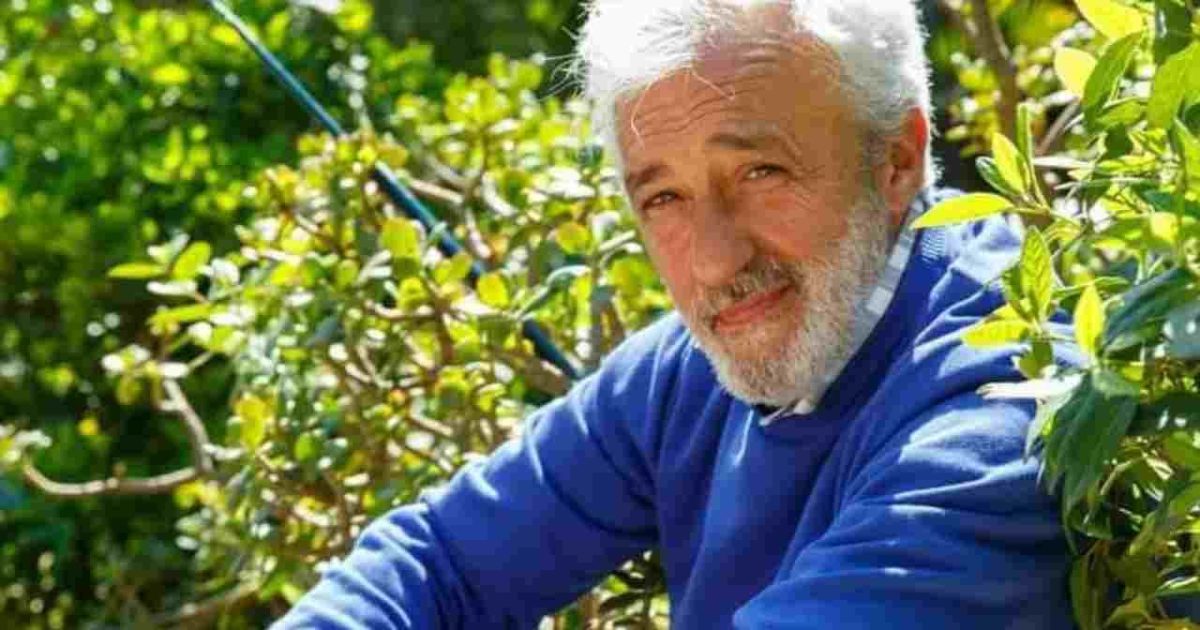 Un posto al sole, l'attore di Raffaele diventa una 'drag queen' nel ...