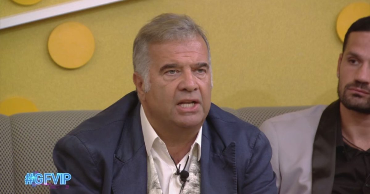 Grande Fratello Vip, Charlie contestato dai compagni: 'Sei il burattino ...