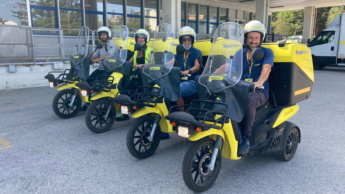 Poste Italiane: assunzioni per postini in tutte le regioni, domande ...