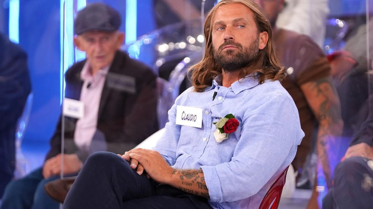 Chi è Claudio, il nuovo cavaliere Over di Uomini e Donne: ha 38 anni e ...