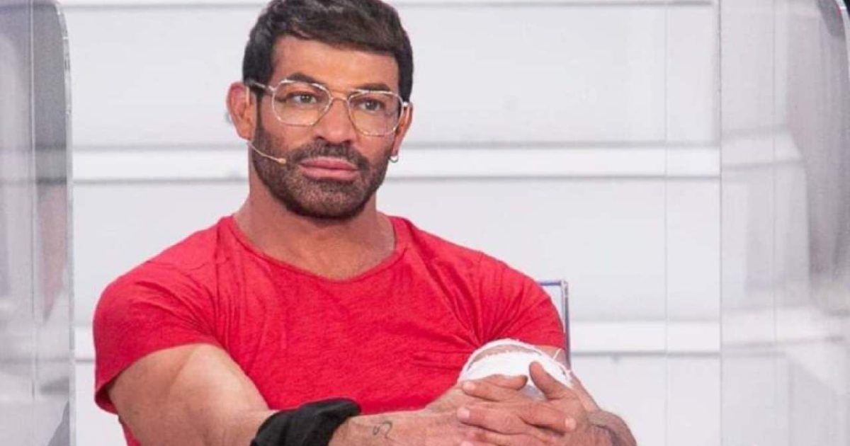 UeD, Sperti svela la sua condizione sentimentale: single da dieci anni