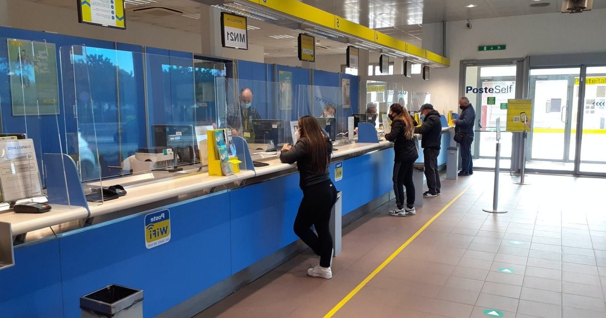 Poste Italiane seleziona sportellisti, portalettere e consulenti ...