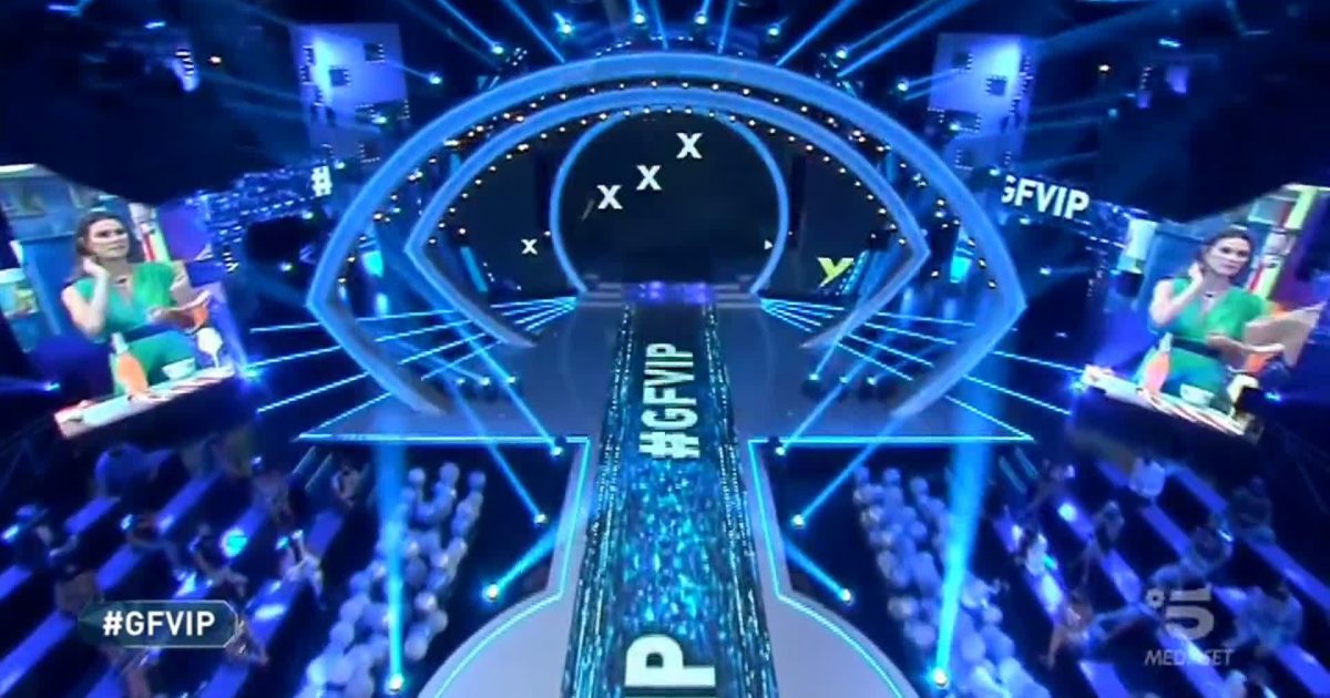 GFVip, Charlie fa dei commenti volgari su Oriana e viene richiamato ...