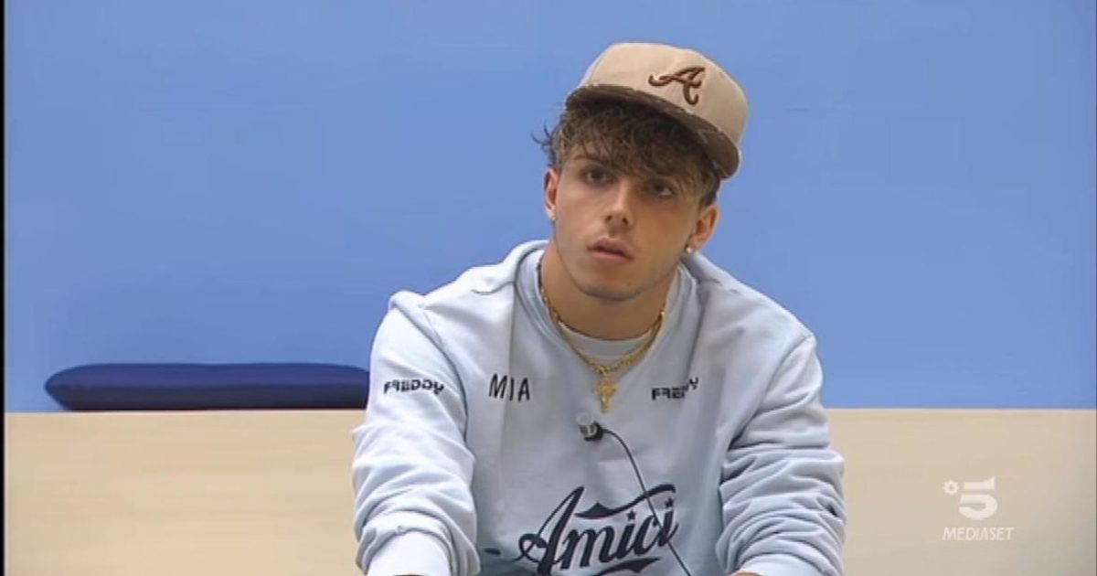 Amici 2022, anticipazioni 4 dicembre: Mattia potrebbe rischiare l ...