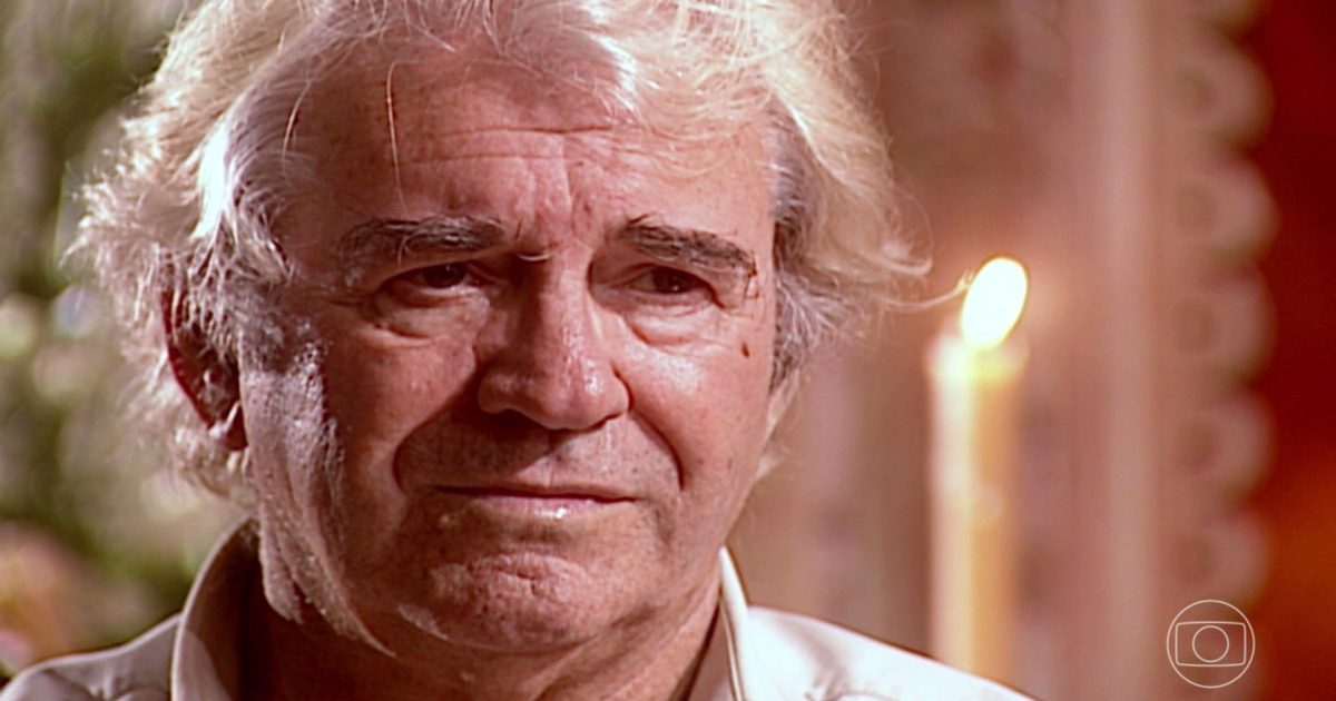 'O Clone', resumo de 26/5: Albieri admite que se apaixonou por outra