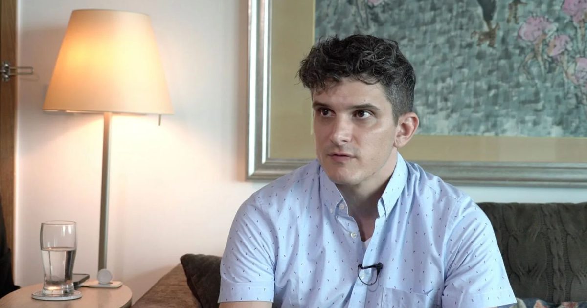 U.S. lawyer expelled from Hong Kong after prison sentence for hitting ...