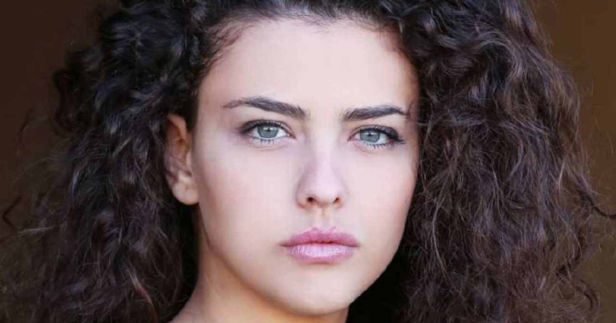 5 curiosità su Chiara Russo: interpreta Maria Puglisi ne Il Paradiso ...