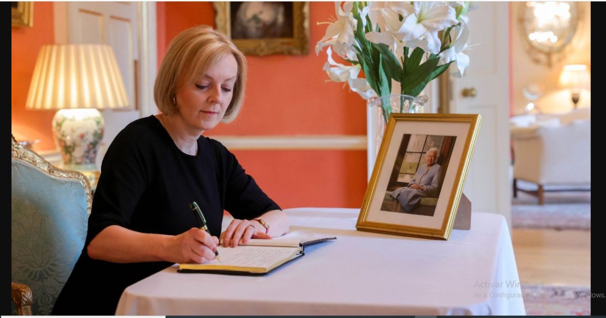 Liz Truss se reunirá en privado con Joe Biden el día del funeral de ...