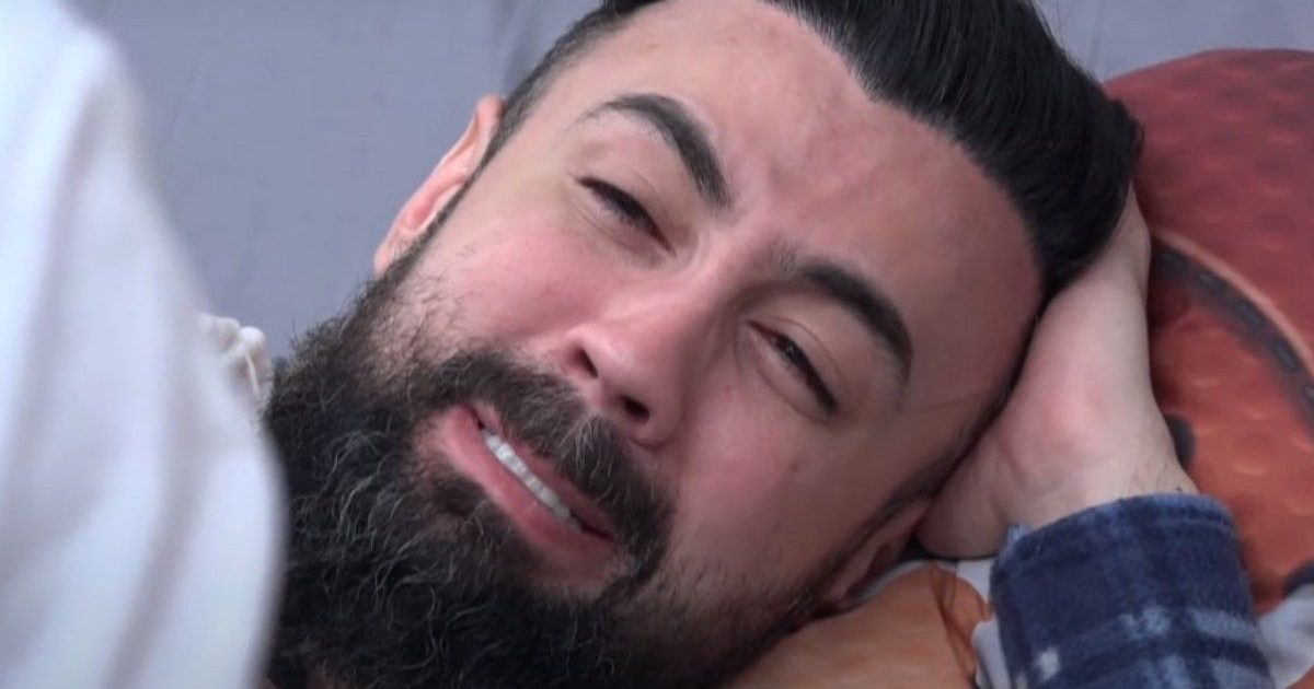 'A Fazenda 14': Bruno Tálamo faz fofoca para conseguir proteção de Shayan