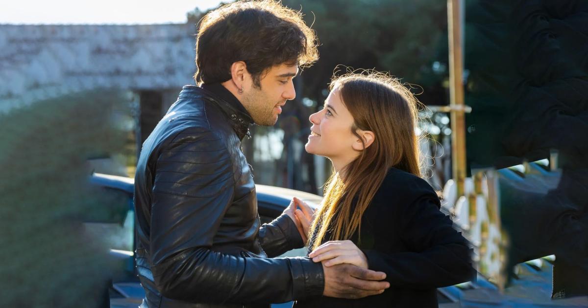 Upas, trame al 7 ottobre: Nunzio potrebbe chiedere a Chiara di sposarlo