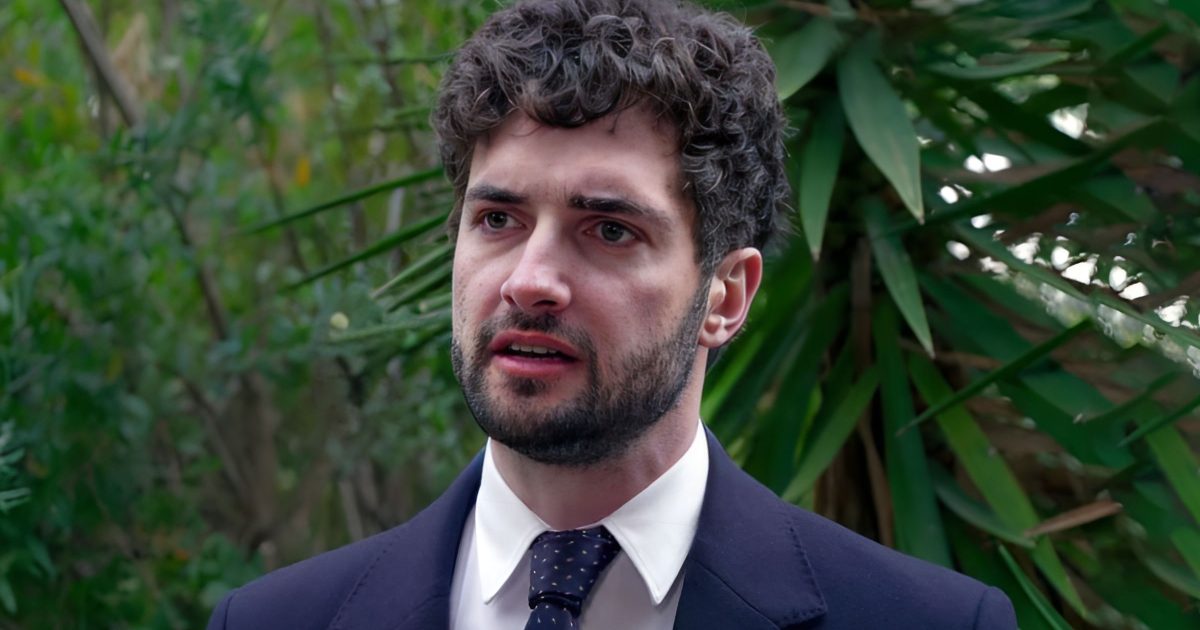 Un posto al sole, anticipazioni ottobre: Nikolin va in tilt e ha un ...