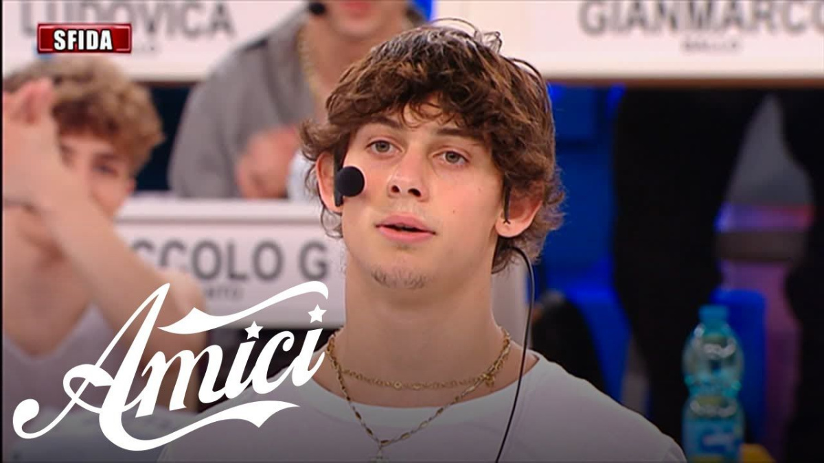 Amici 2023, spoiler 16° speciale: punizione per 6 titolari, verdetto 'congelato' per Samu